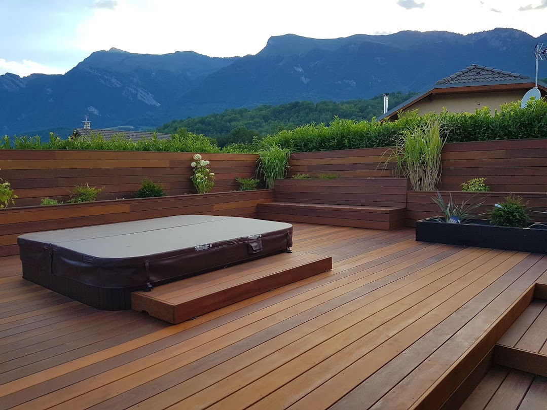 Terrasse extérieur - jacuzzi - Menuiserie Bernillon
